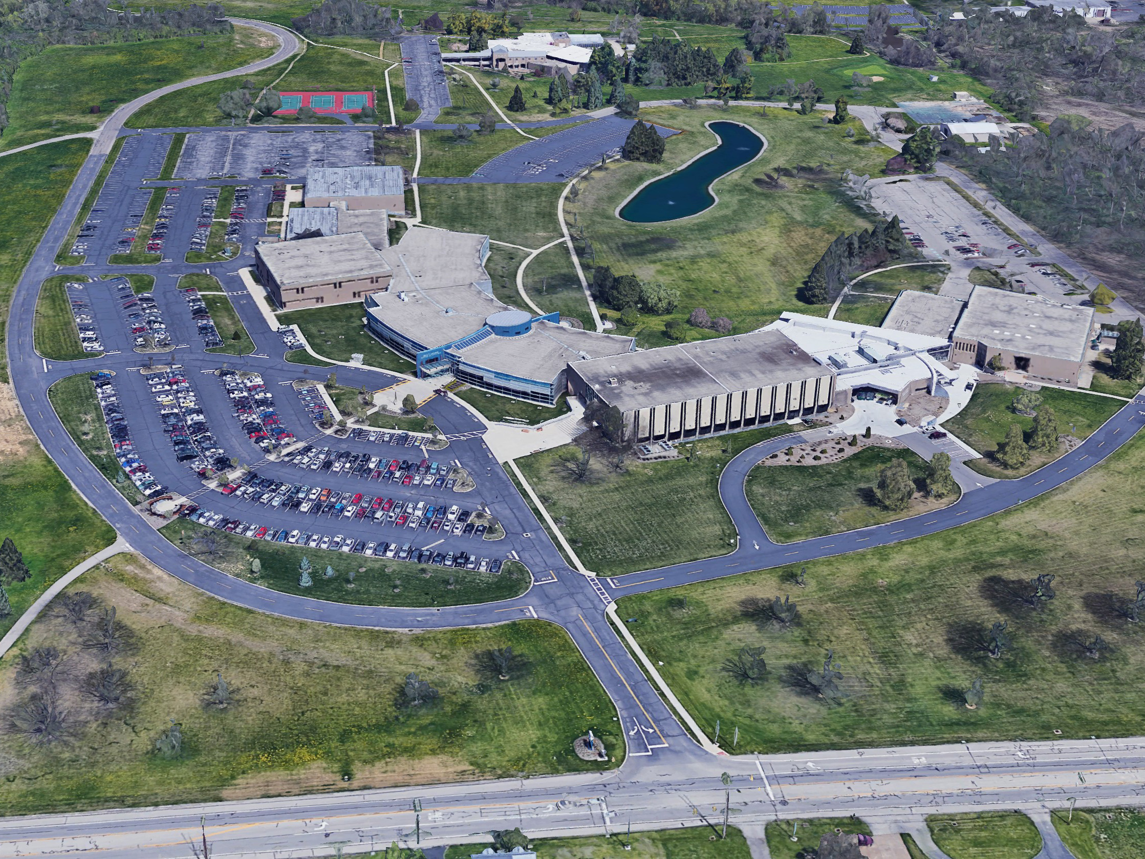 Rhodes Hall New Facade and Entry Plaza, Clark State College ...